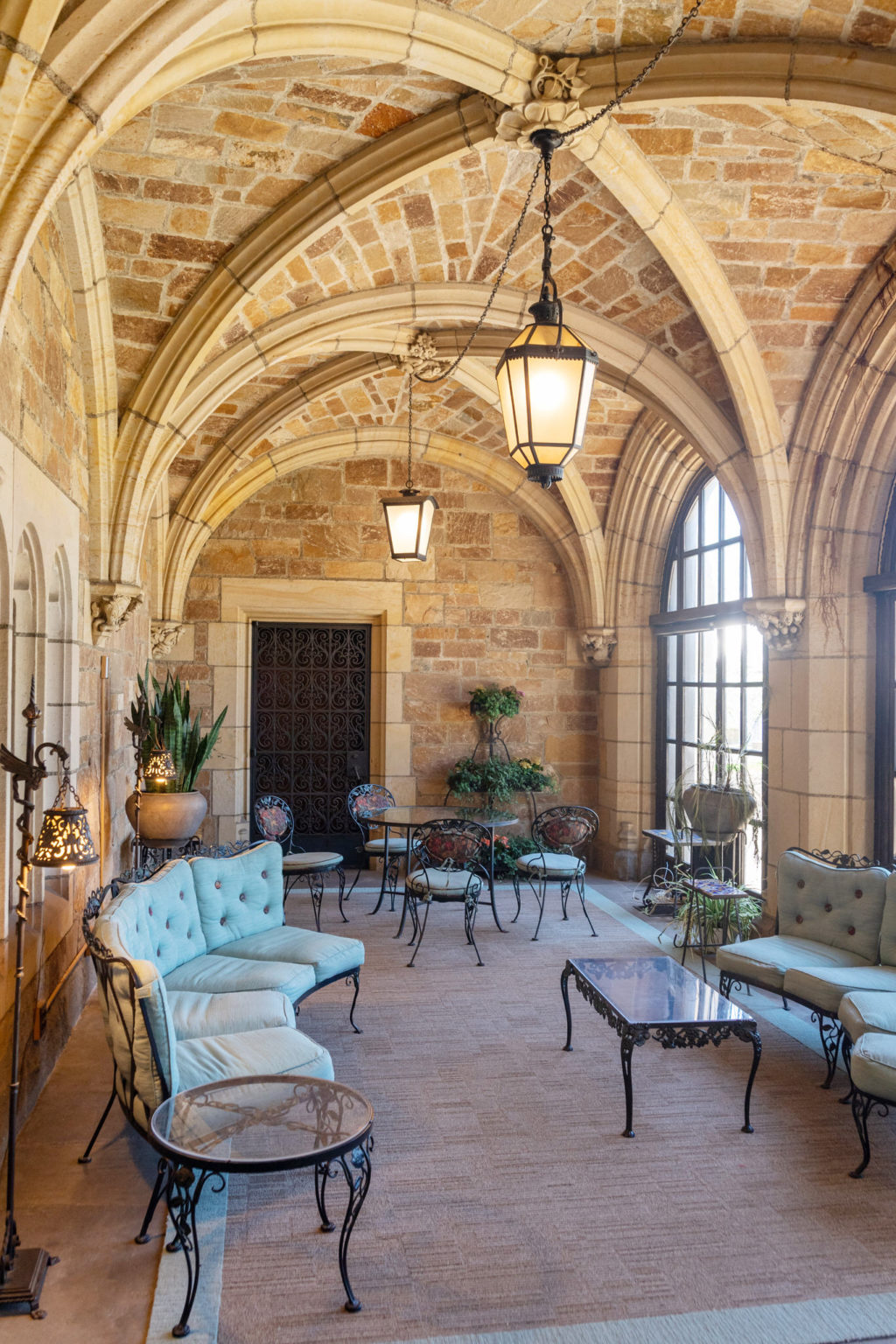 Spring Wedding at Meadow Brook Hall | Stefana + Nick ...