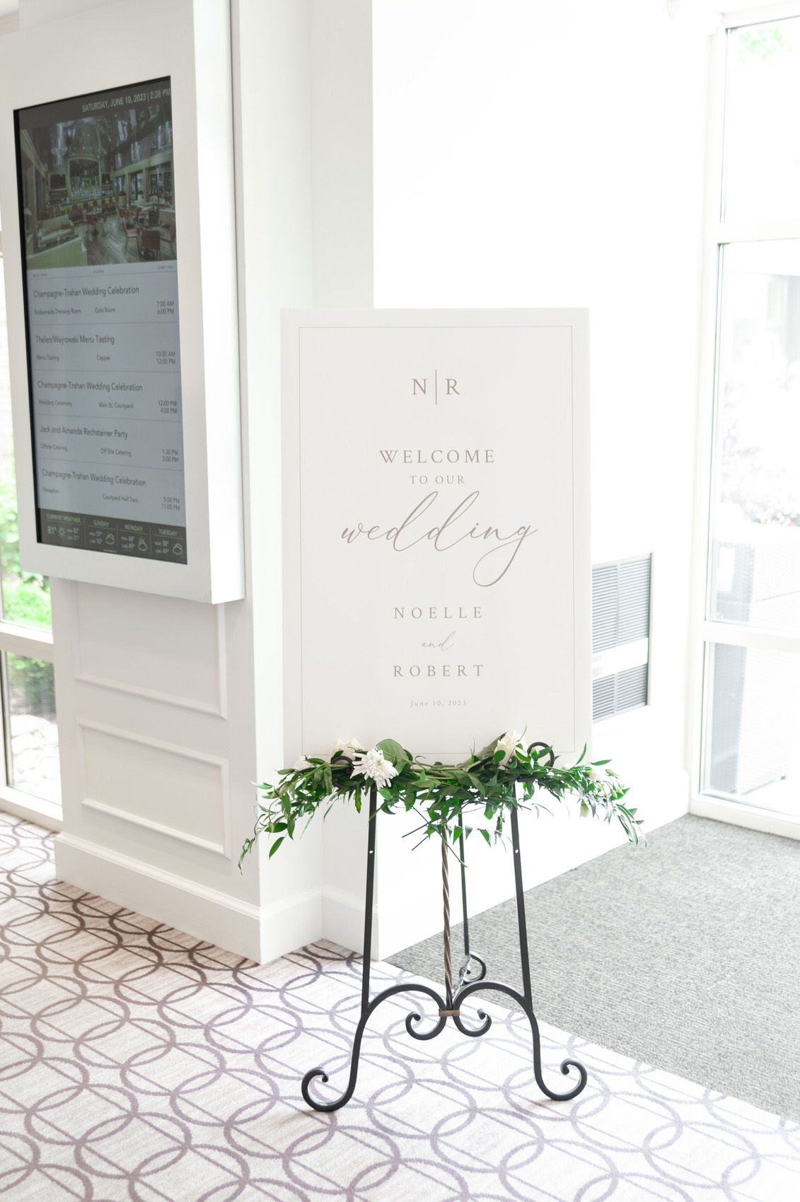 A Summer H Hotel Wedding | Noelle + Robert - kaitlyncolephotography.com